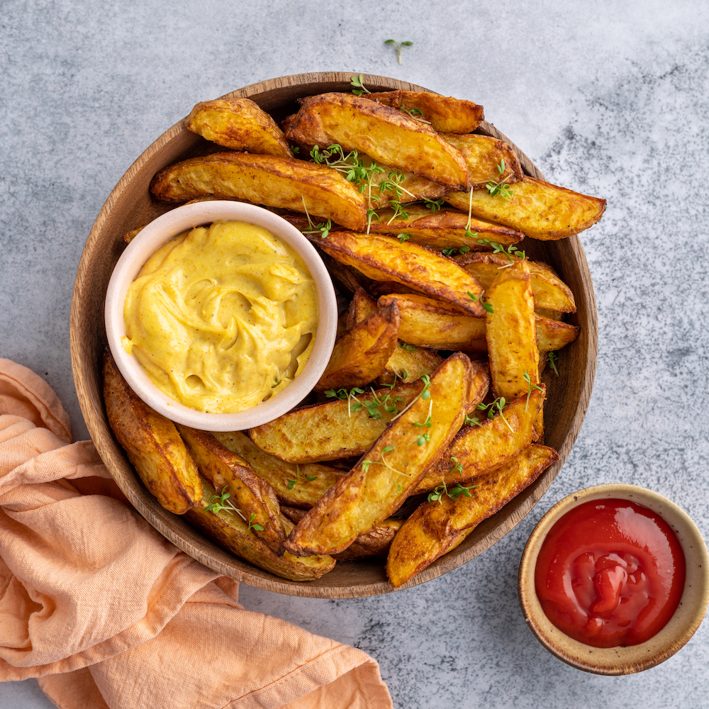 Potato Wedges with Curry Dip | Recipe